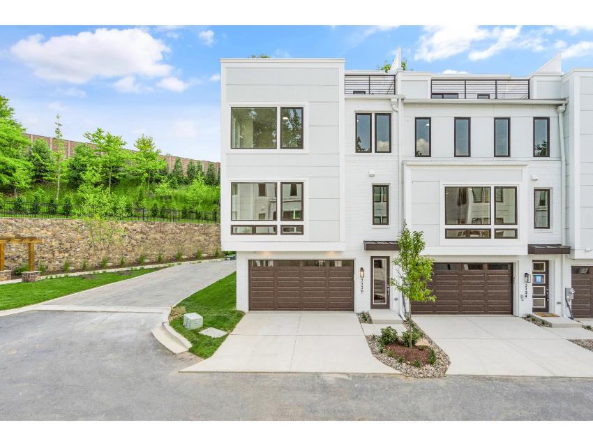 Townhomes With Rooftop Terrace at Priscilla Roberts blog